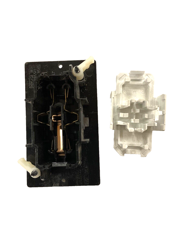 Wirecon Self-Contained Universal Duplex Receptacle Black